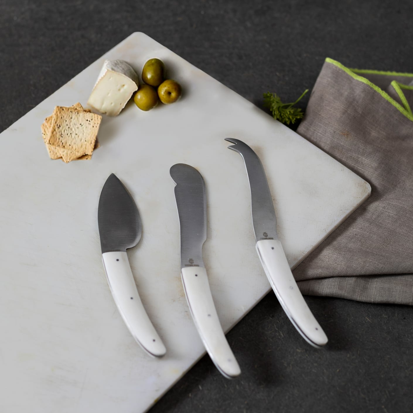 The Collective Blanco Cheese Tools – Set of 3 | Bespoke Post