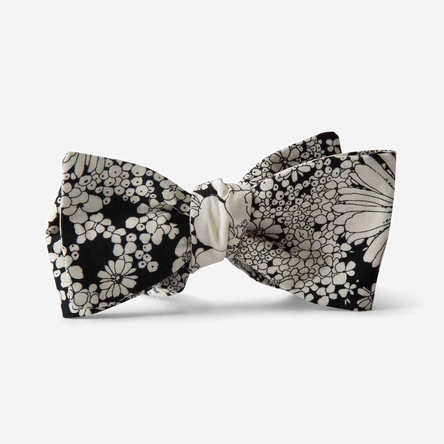 Neck & Tie Co. Juniper Bow Tie | Bespoke Post