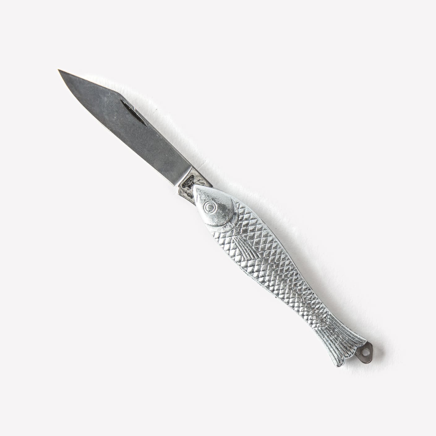 Mikov Fingerling Fish Knife | Bespoke Post