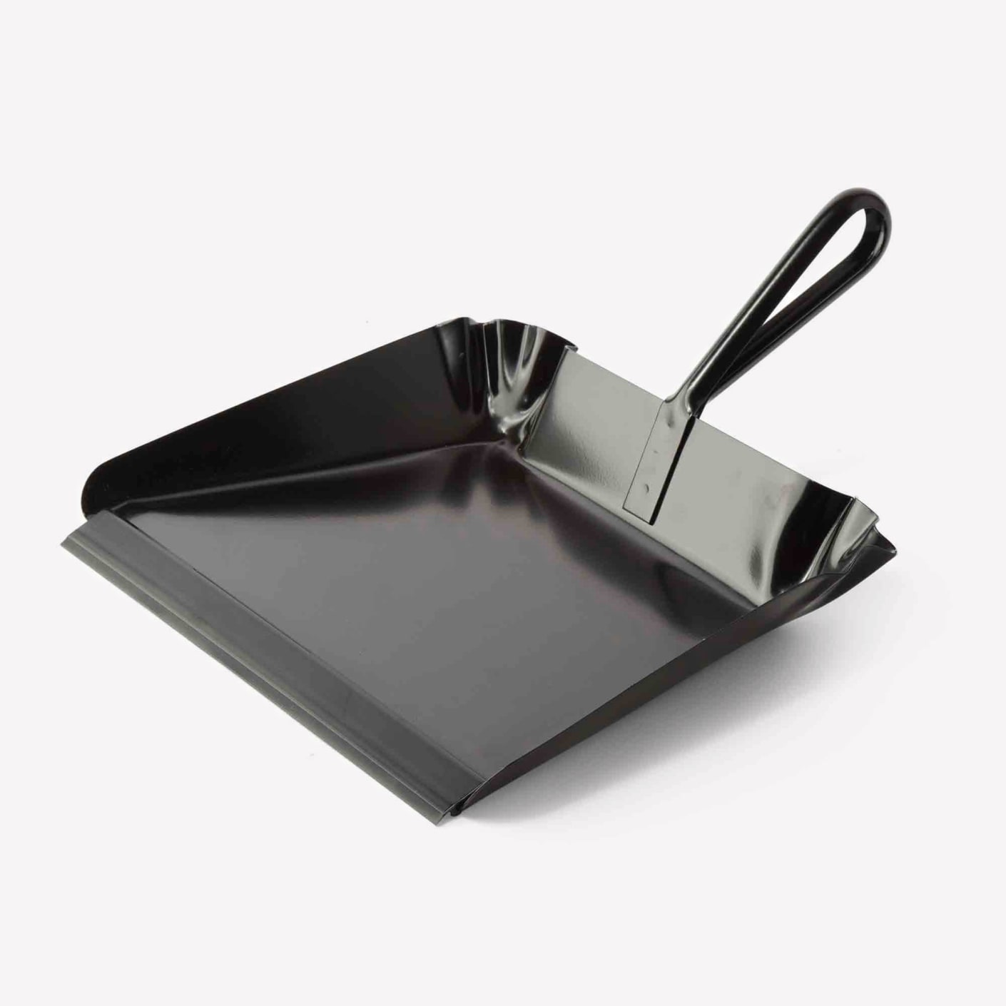 Iris Hantverk Black Metal Dust Pan | Bespoke Post
