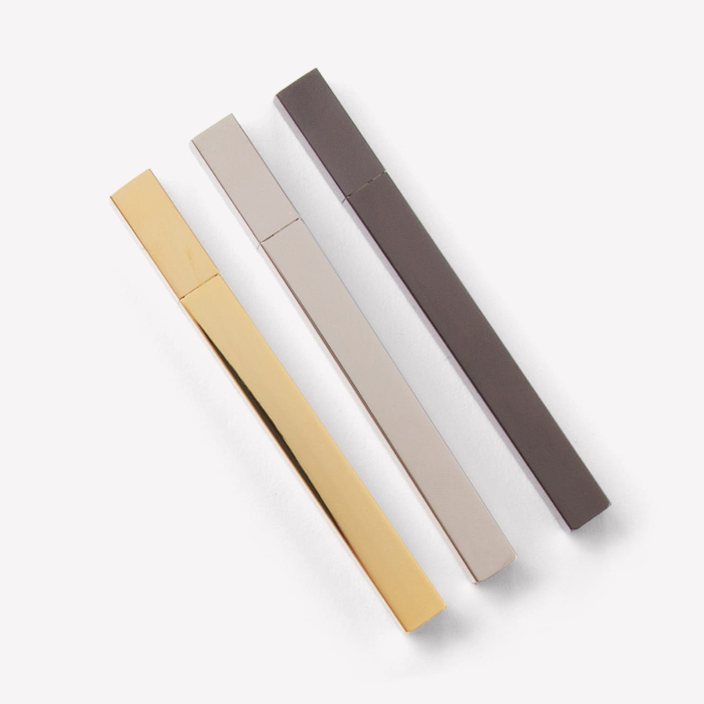 Tsubota Pearl Queue Metal Polished Lighter | Refillable Pocket Lighter ...