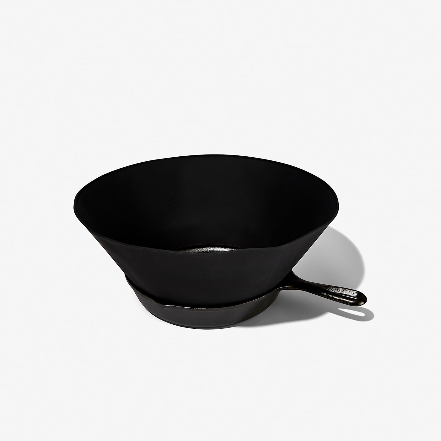 Frywall 10" Frywall Silicone Splatter Guard | Bespoke Post