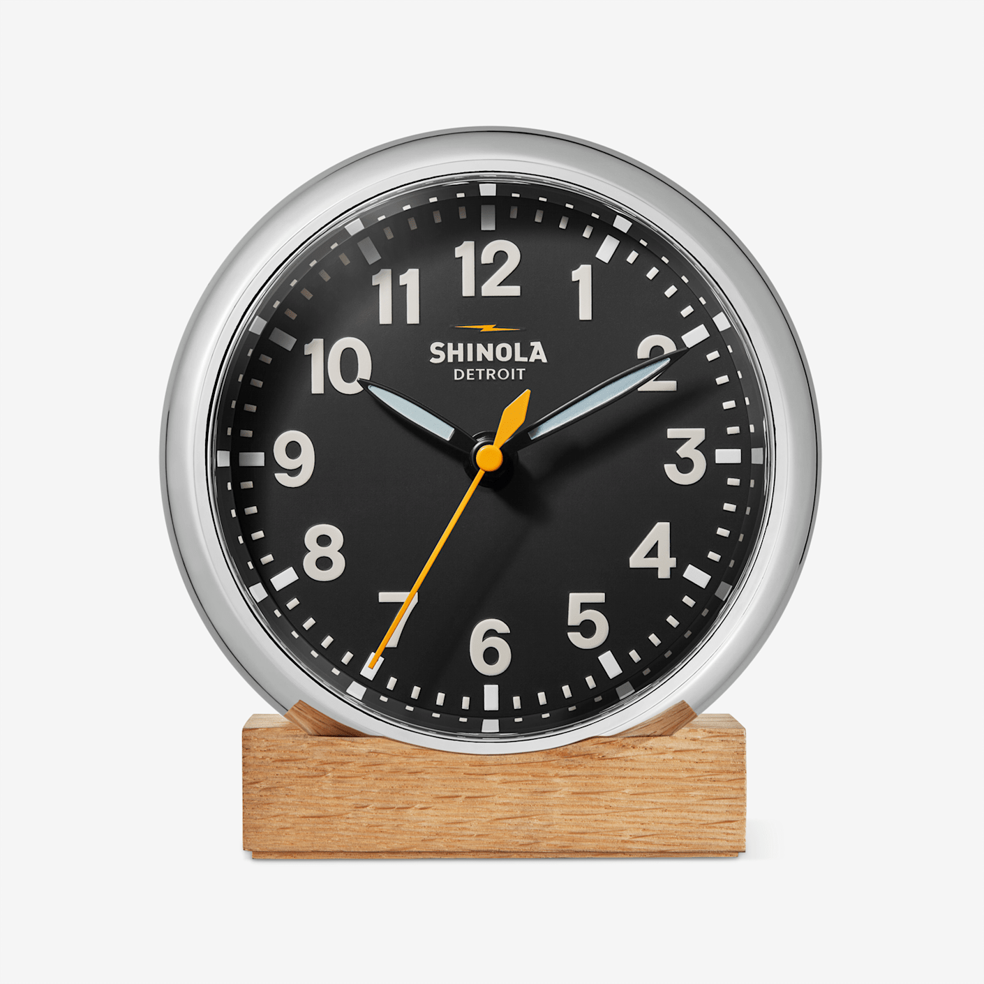 Shinola The Runwell Desk Clock | Bespoke Post
