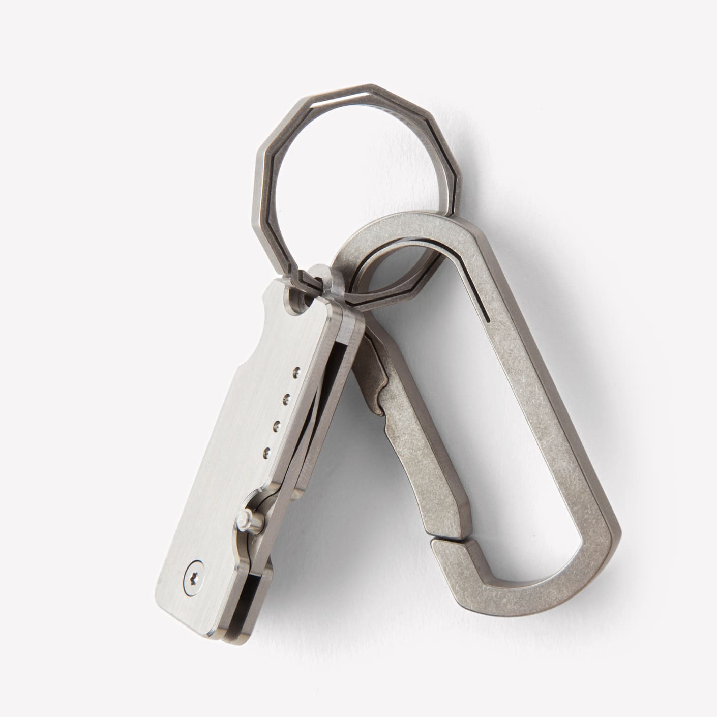 titanium gadgets for men