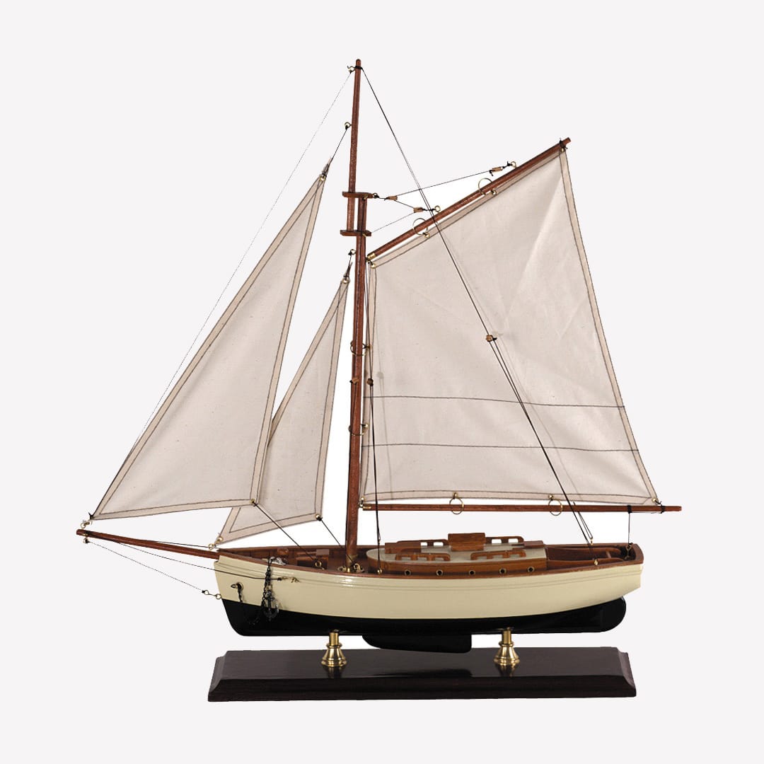 Authentic Models | Bespoke Post