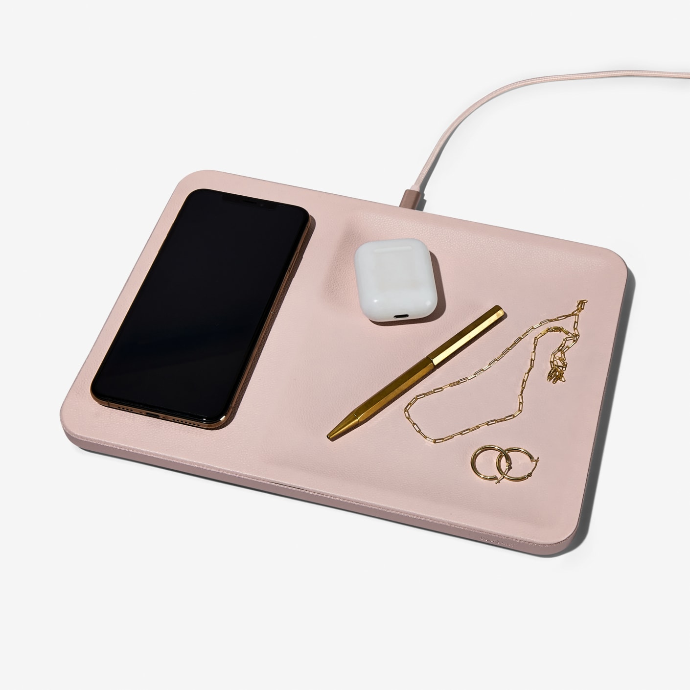 Courant Catch:3 Wireless Phone Charging Tray – Dusty Rose | Bespoke Post