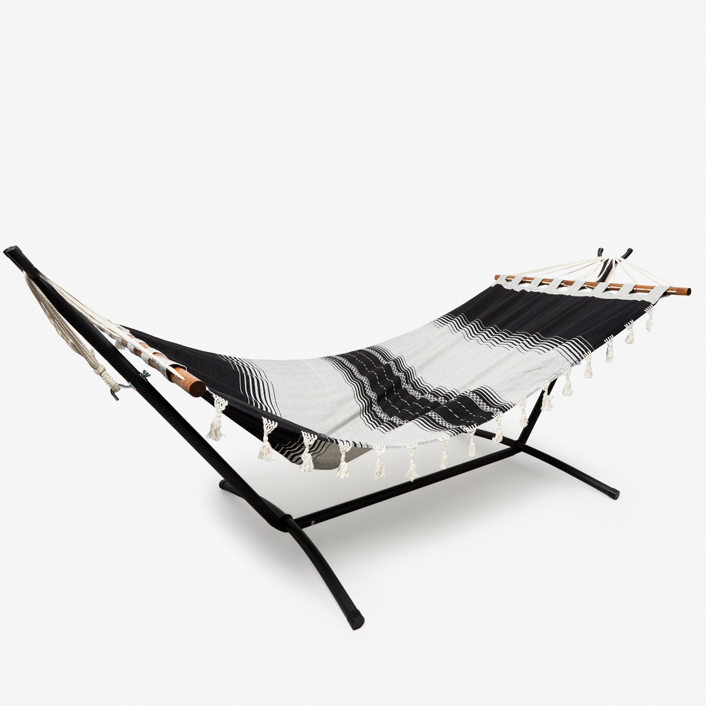 Verve Culture Mexican Loomed Hammock | Bespoke Post